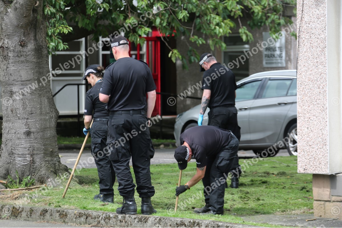 Police Search For Evidence – Paisley Photographs